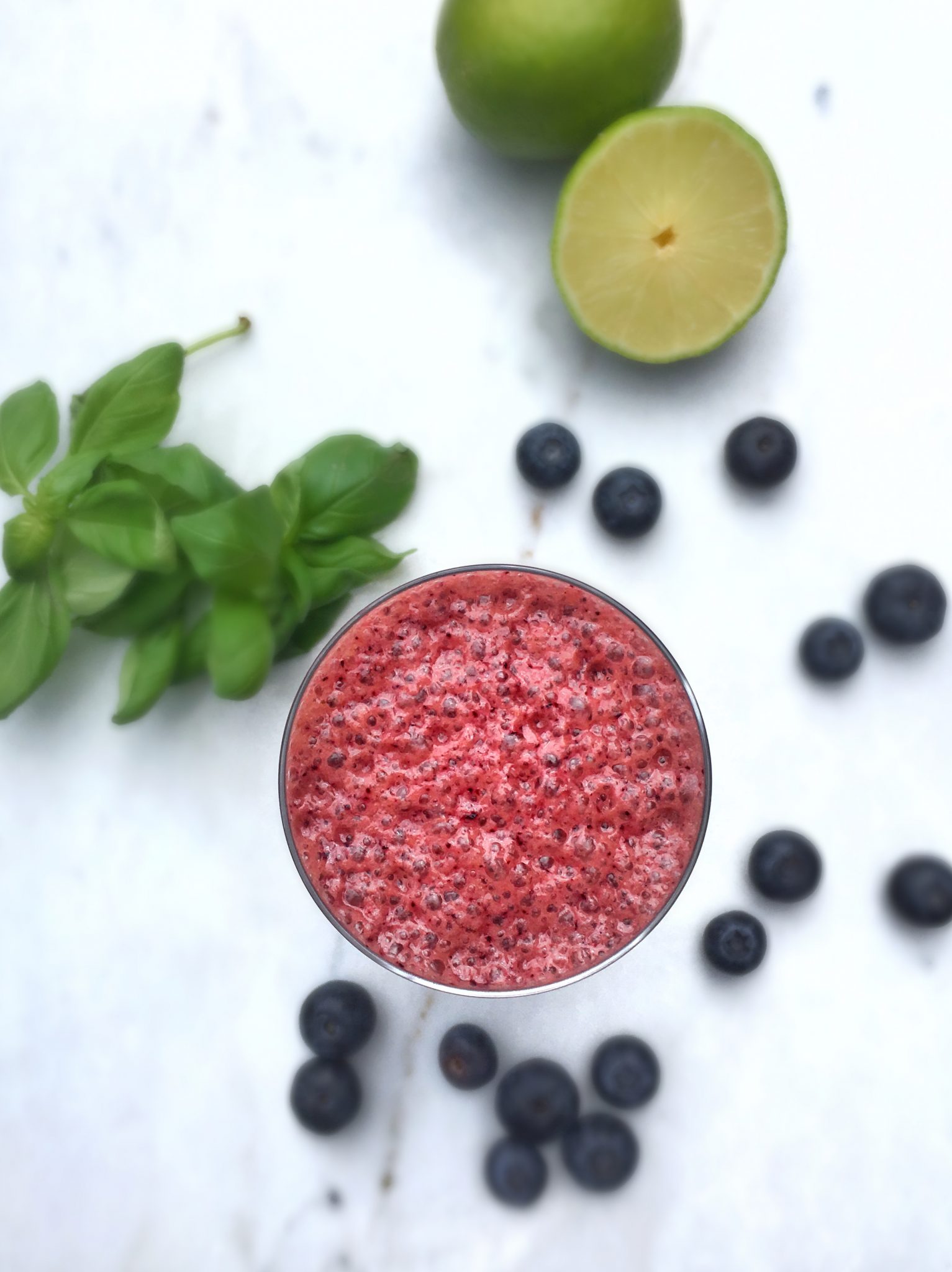 'Holy Basil' Blueberrylicious Lime Smoothie Recipe | Honestly Alessandra